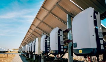 Solar Power vs. Conventional Electricity: 2024 Cost Comparison